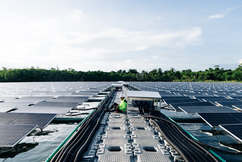 Technical Expert in Solar Energy Photovoltaic Panels, Remote Control ...