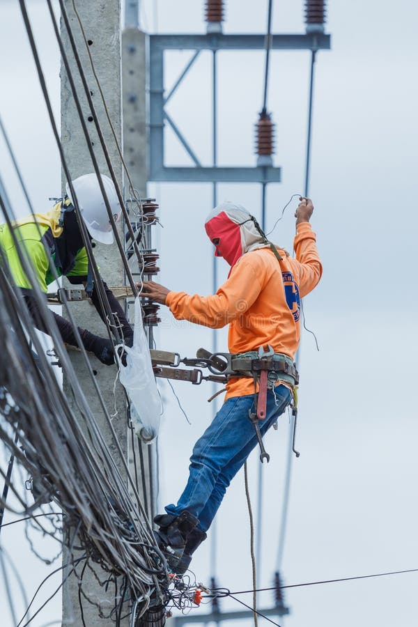 4,635 Fix Wires Stock Photos - Free & Royalty-Free Stock Photos from ...