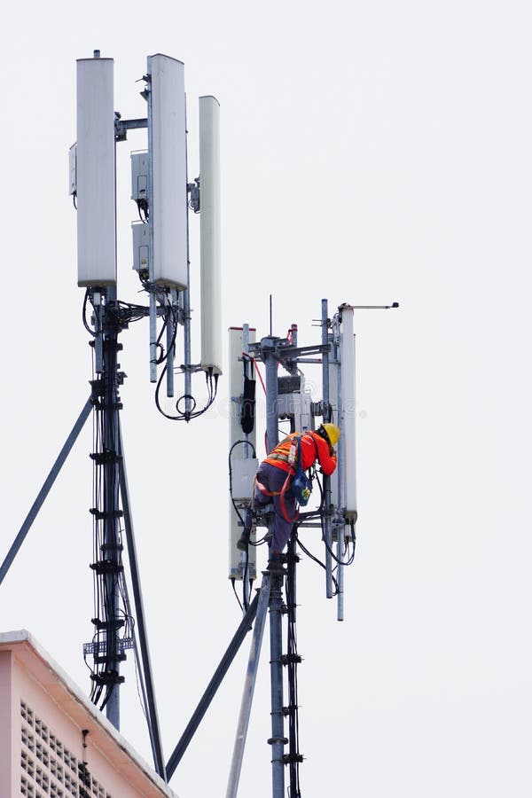 Telecommunication Tower. Wireless Communication Antenna Transmitter ...