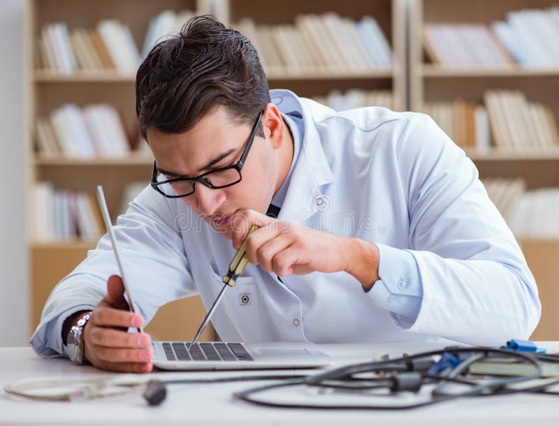 It Technician Repairing Broken Laptop Notebook Computer Stock Photo ...