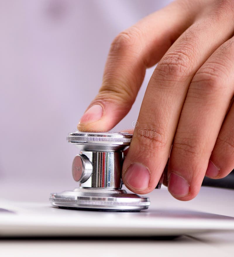 It Technician Repairing Broken Laptop Notebook Computer Stock Image ...