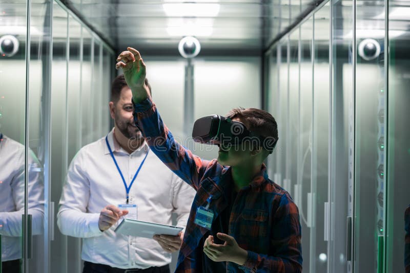 It Technician Showing VR Presentation Stock Photo - Image of center ...