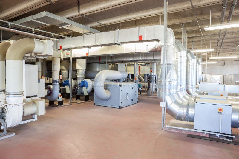 Technische Ruimte Met Uitlaat Stock Afbeelding - Image of apparatuur ...