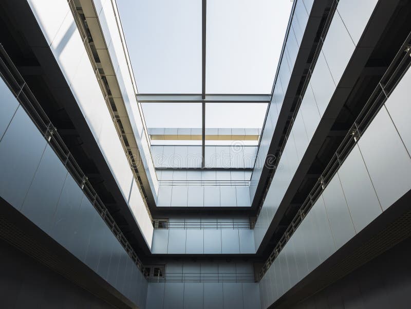 Techo Claro Moderno Edificio Interior Pasillo Espacio Detalles De ...