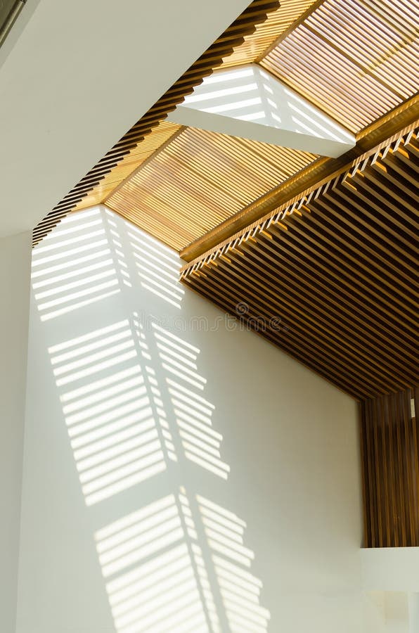 Techo Interior De La Arquitectura Imagen de archivo - Imagen de ...