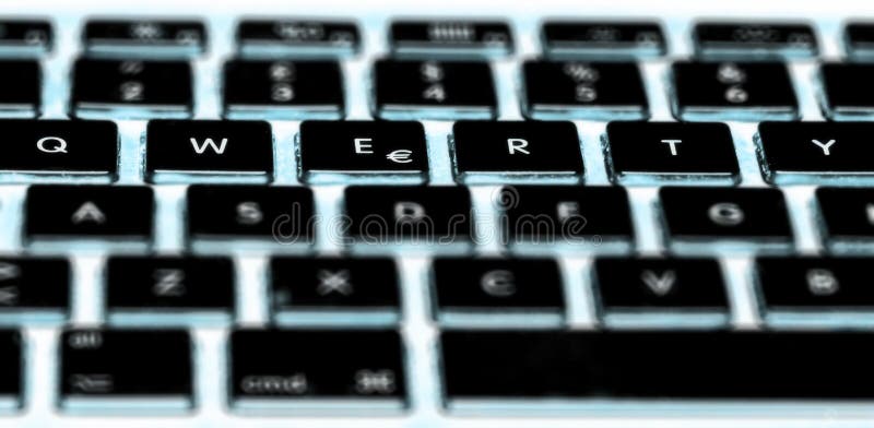 Teclado De Ordenador QWERTY Foto de archivo - Imagen de clave, tipo ...