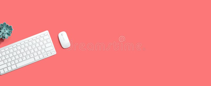 Teclado E Mouse Do Computador De Cima Imagem de Stock - Imagem de ...