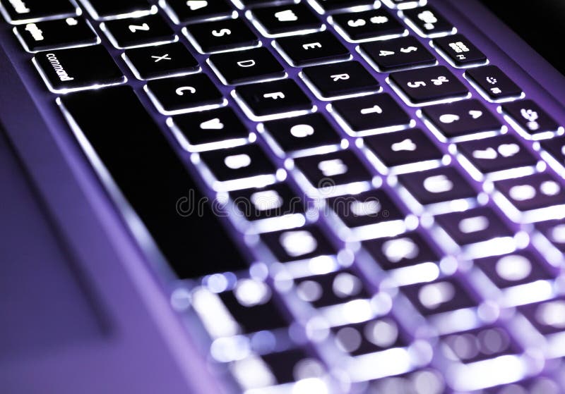 2,229 Teclado Iluminado Fotos - Libres de Derechos y Gratuitas de ...