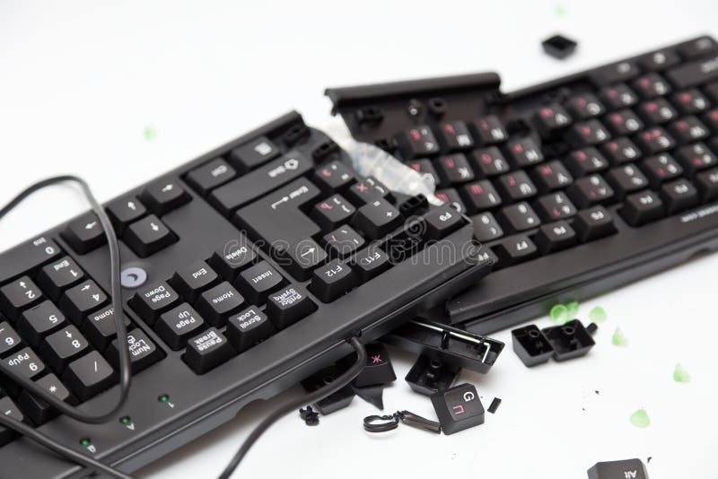 Teclado de PC partido foto de stock. Imagem de quebrado - 16014612