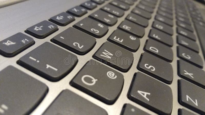 Teclado QWERTY foto de stock. Imagem de teclado, qwerty - 135645270