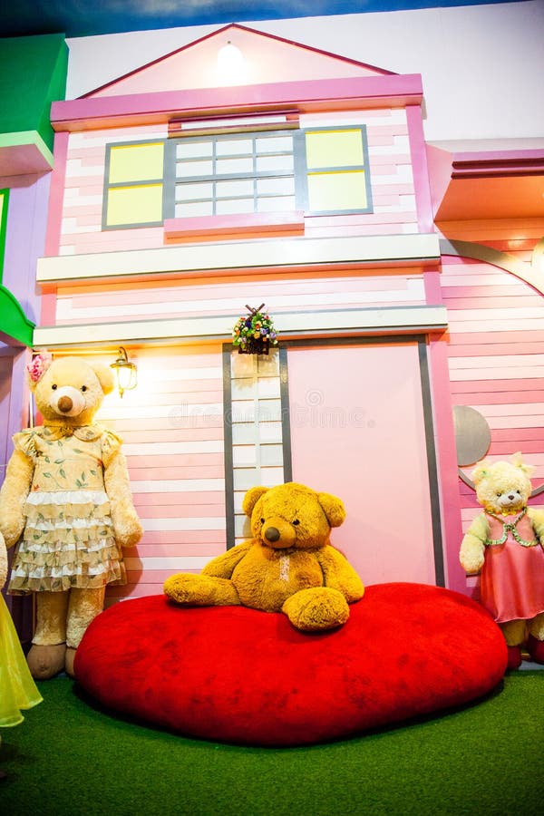 Teddy bear house editorial photography. Image of furry - 78532437