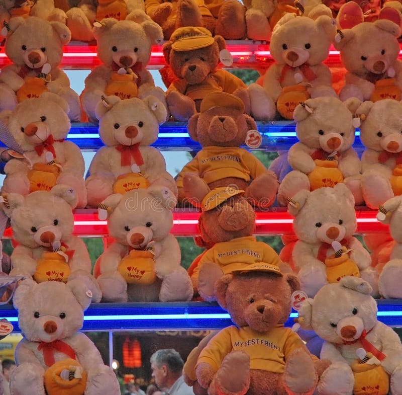 Teddy bears stock image. Image of love, friends, gift - 1053955