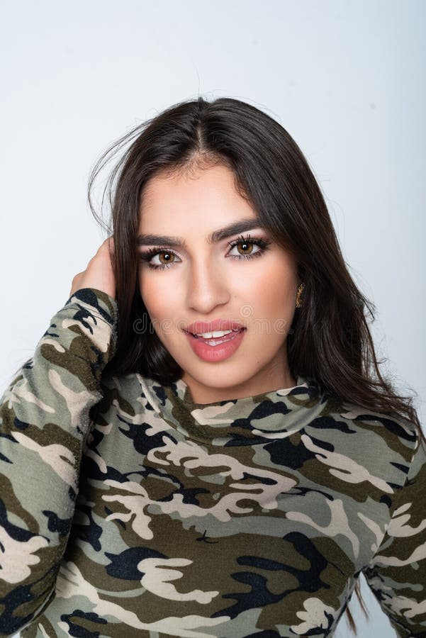 Teen Hispanic Fashion Model Stock Image - Image of woman, girl: 150788643