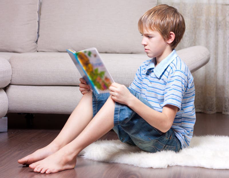 Teen reading a book. stock image. Image of caucasian - 16338061