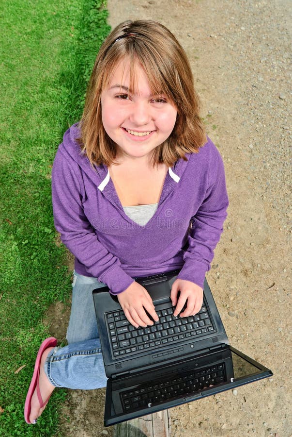 50+ Teen using laptop Free Stock Photos - StockFreeImages