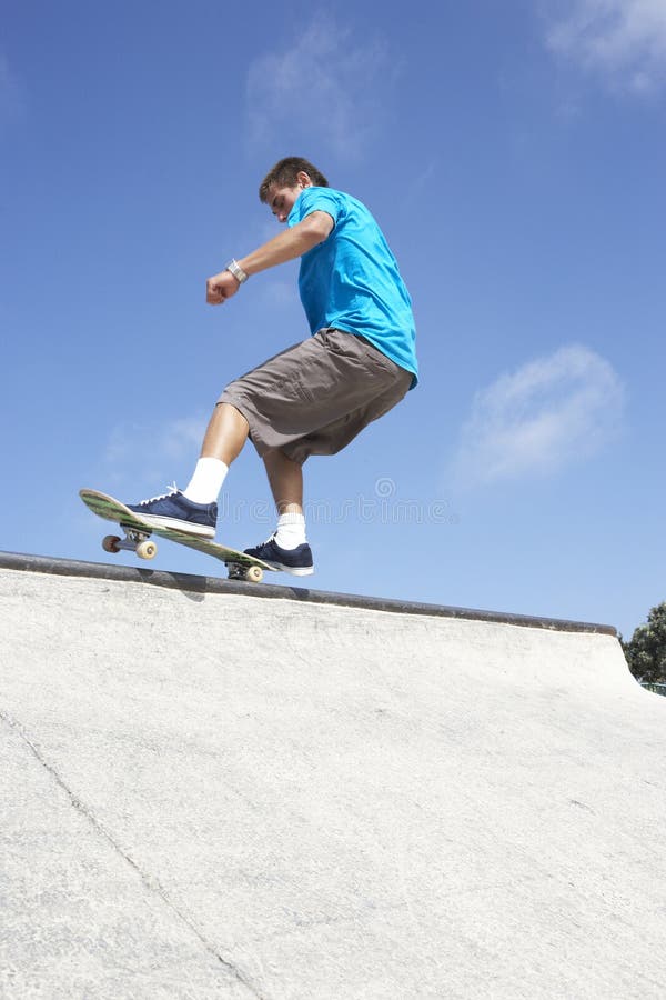 Teenage Boy in Skateboard Park Stock Image - Image of outdoors, full ...