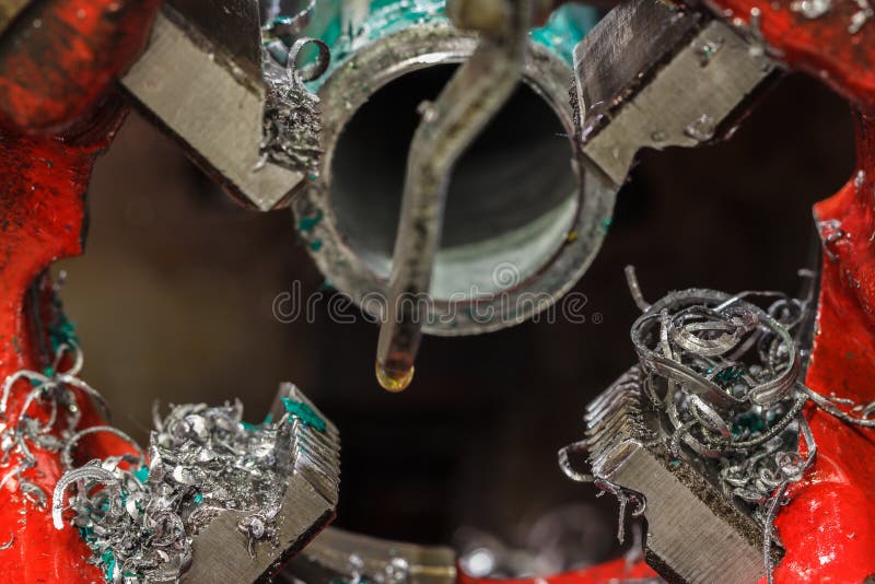 Teeth Threading Machine Pipe Stock Image - Image of arrangement, manual ...