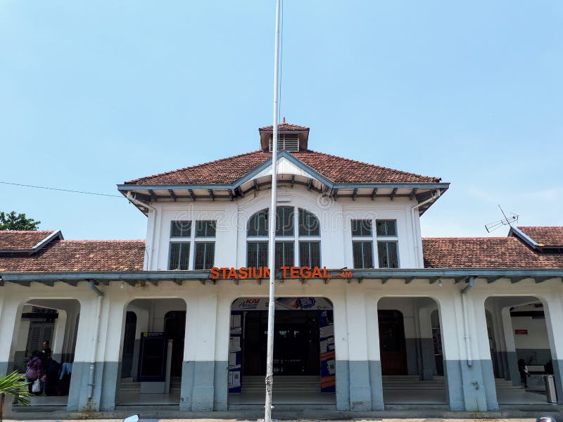 Tegal Train Station editorial stock image. Image of town - 248725284