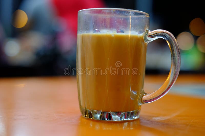 Singapore Teh Tarik or Pull Tea Stock Photo - Image of singapore, cold ...