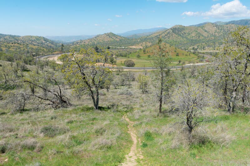 Tehachapi Loop tracks stock image. Image of helix, trees - 89930967
