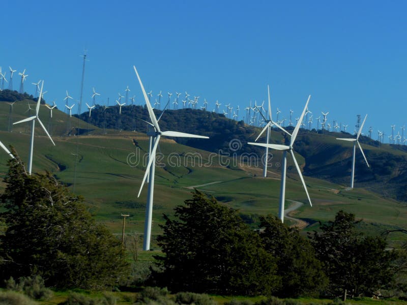 Wind Farm at Tehachapi Pass, California, USA Stock Photo - Image of ...