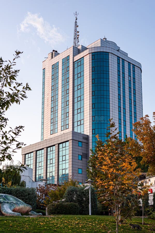 A Tall Building in Downtown Editorial Stock Image - Image of landscape ...