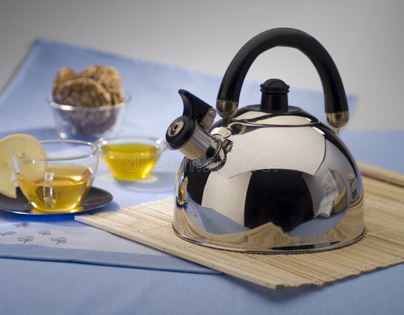 Teiera immagine stock. Immagine di teiera, multicolore - 11953911
