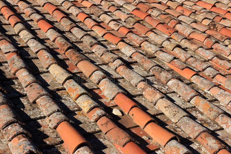 Tejas Italianas De La Arcilla Foto de archivo - Imagen de azulejos ...