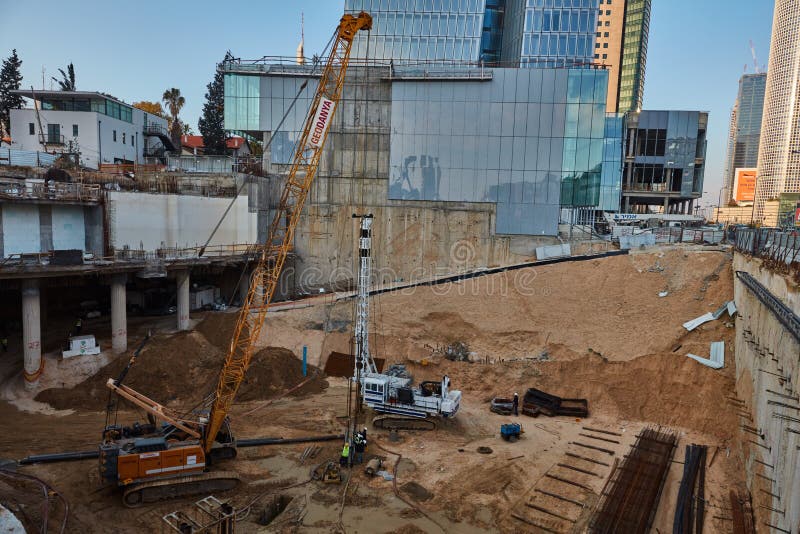 Tel-Aviv - 9 December, 2016: Workers in Construction Site, Tel a ...