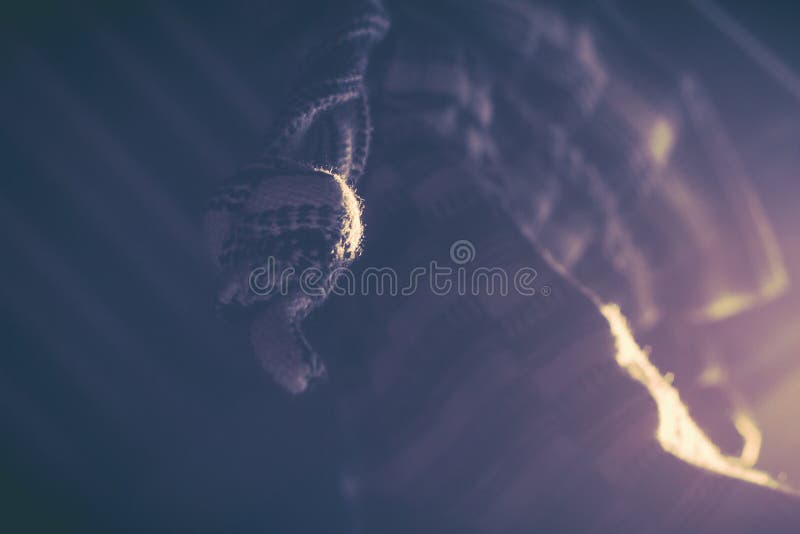 Tela colgada en el techo foto de archivo. Imagen de memoria - 79931036