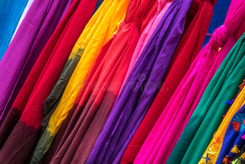 Tela colorida foto de stock. Imagem de multicor, noite - 99146272