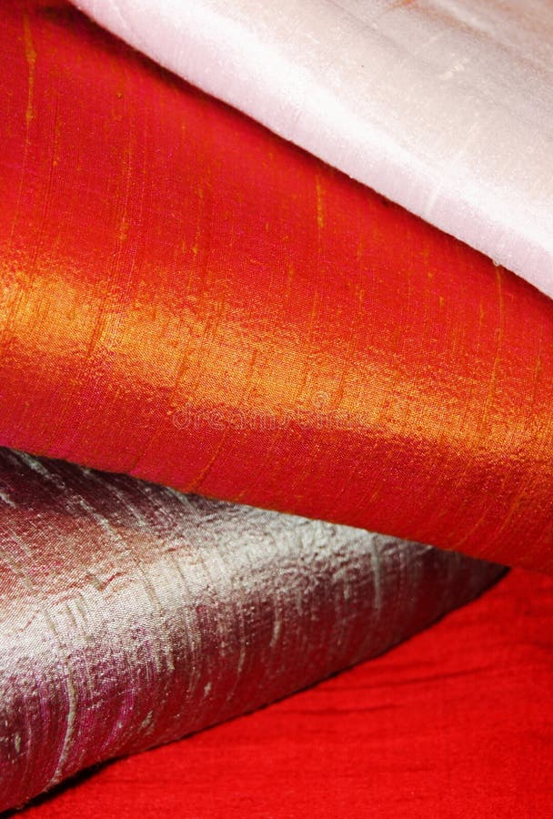 Seda cruda imagen de archivo. Imagen de capullo, thread - 36455973