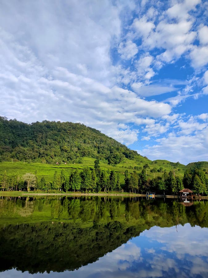 Telaga Saat Ciliwung River Bogor Indonesia Foto de archivo - Imagen de ...