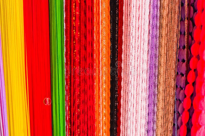 Telas coloridas foto de archivo. Imagen de coloridas - 14677580