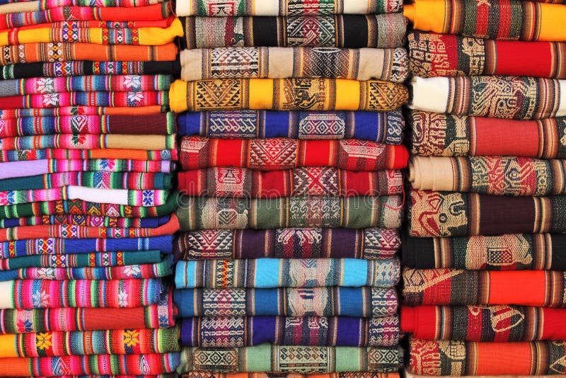 Telas Tradicionales De La Región Andina Foto de archivo - Imagen de ...