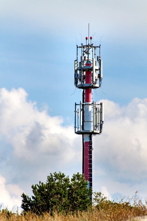 5G Radio Network Telecommunication Equipment with Radio Modules and ...