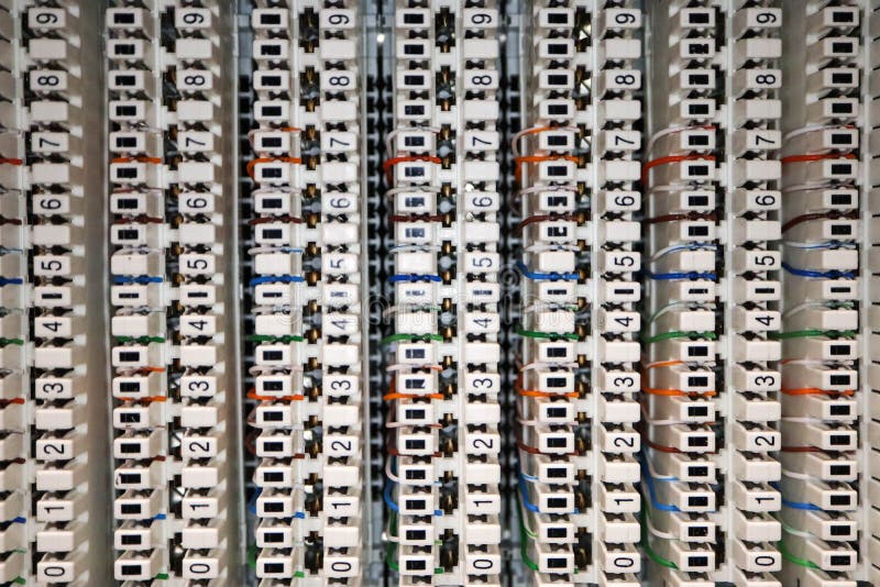 Telecom Quick Connect Punchdown Blocks with Colorful Solid Copper ...