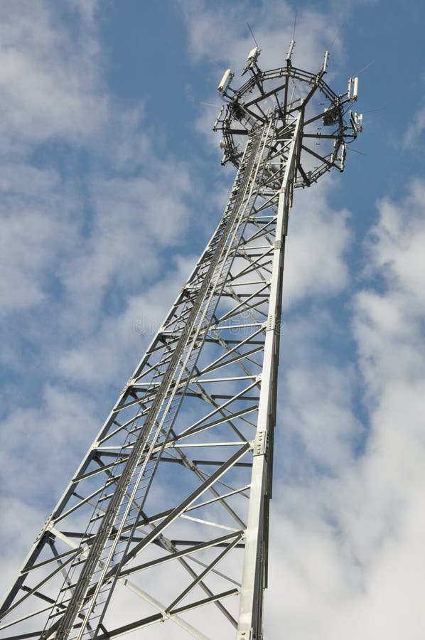 Telecommunication tower stock image. Image of microwave - 33865867