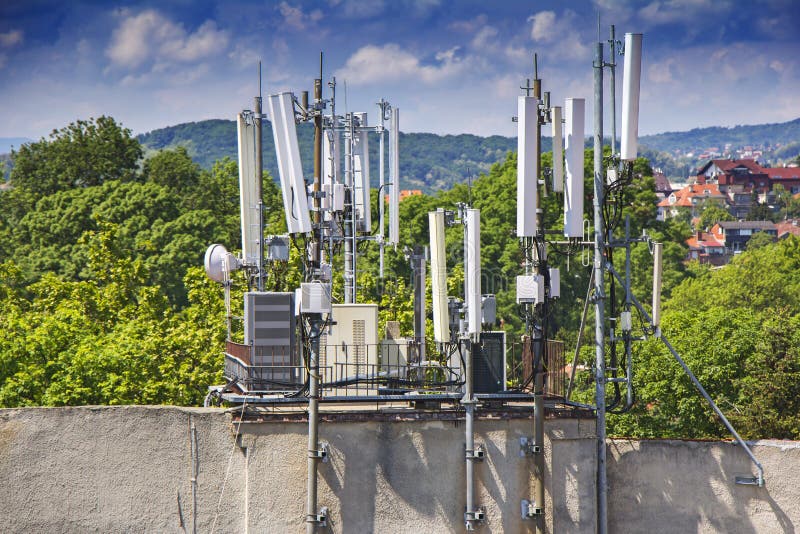 Telecommunications Equipment - Directional Mobile Phone Antenna Dishes ...