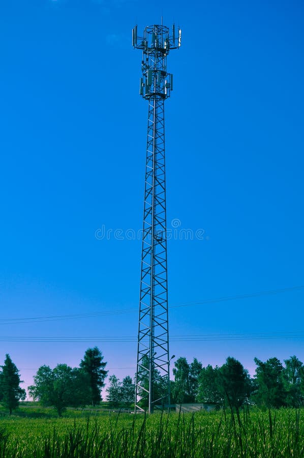 Telecommunications 5G Tower Stock Image - Image of line, mast: 220307697
