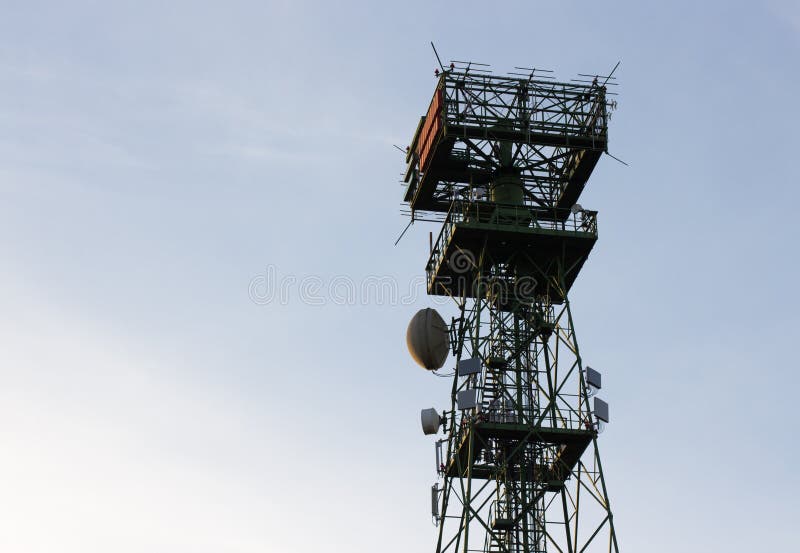 Telecomunicazioni Ed Antenna Della TV Immagine Stock - Immagine di rete ...