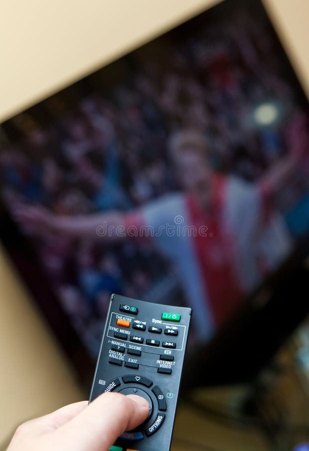 Telecontrol de la TV imagen de archivo. Imagen de sitio - 21504793