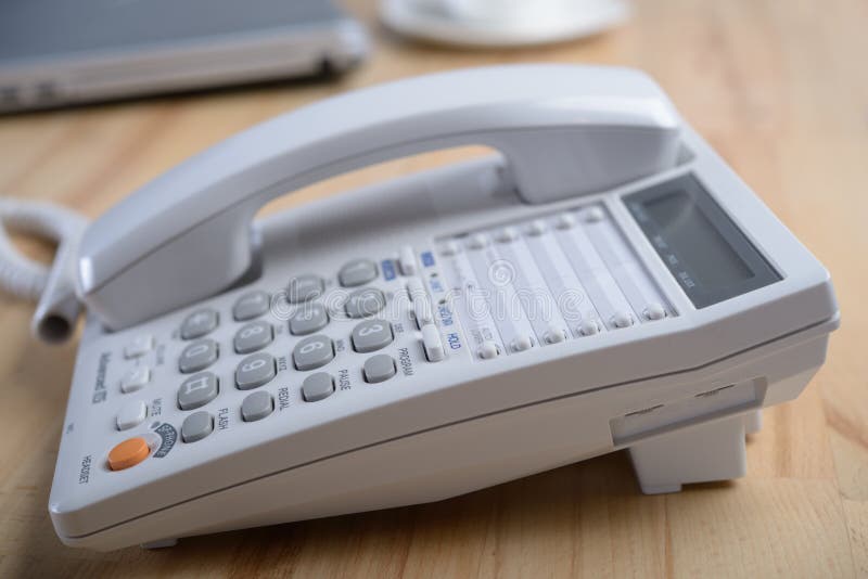 Telefone Da Linha Terrestre Imagem de Stock - Imagem de fixo, branco ...