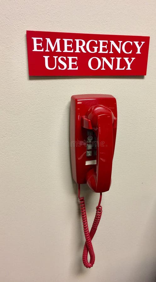 Telefono di emergenza immagine stock. Immagine di roadside - 6551567