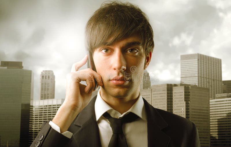 Telefoongesprek stock afbeelding. Image of spreek, zonsondergang - 12964925