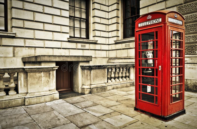 Telephone box in London stock image. Image of phone, town - 15749383