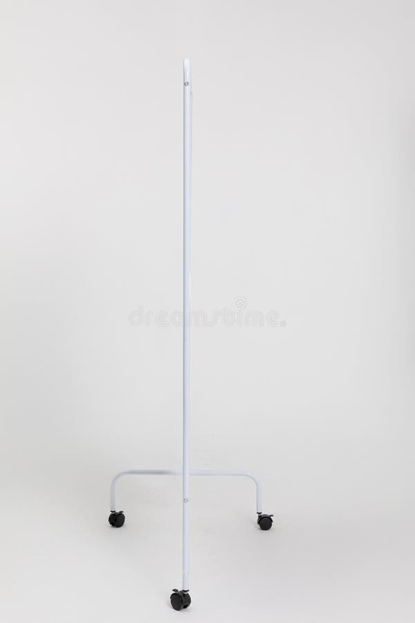 Telescopic Display Stand Designed Specifically for Various Retail Use ...