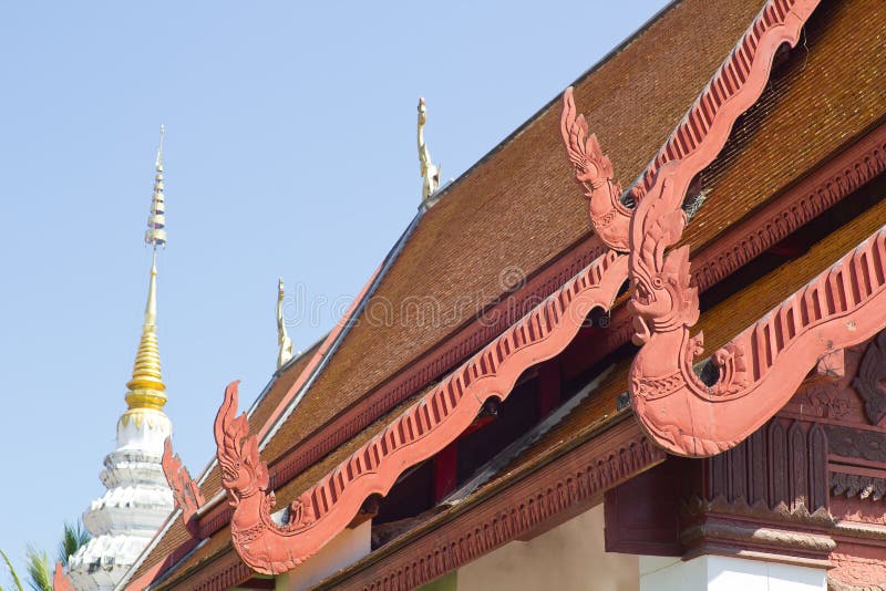 Telhado Do Templo De Wat Hua Kuang Foto de Stock - Imagem de budista ...