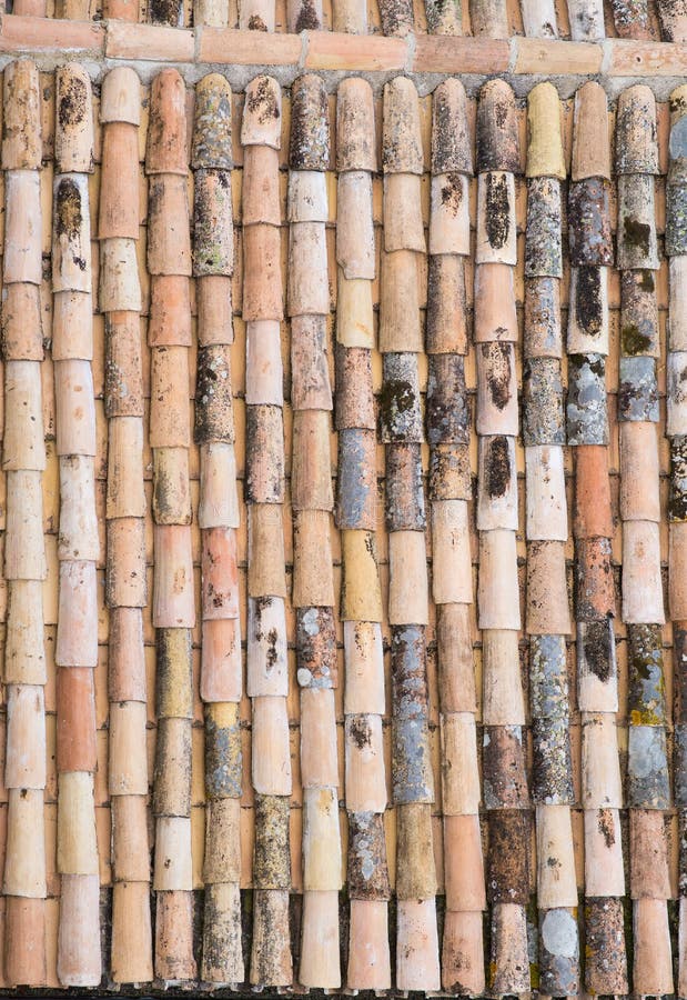 Telhas italianas foto de stock. Imagem de tijolo, estoque - 39792192