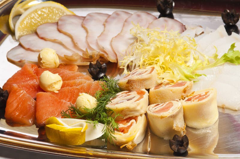 Ein Gericht Aus Fleisch Und Reis Stockfoto - Bild von gebraten ...